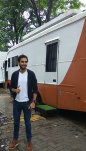 Spotted! Rohan Mehra captured while shooting for his debut film 'Bazaar ...